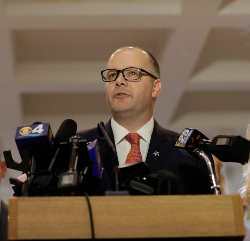 Officers - Stand with Parkland